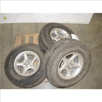Eagle Truck Wheels, 3 Pieces | Property Room