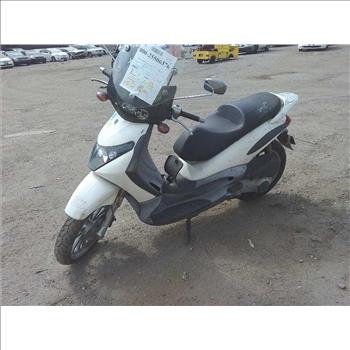 2003 Piaggio Bv200 (Medford, NY 11763) | Property Room