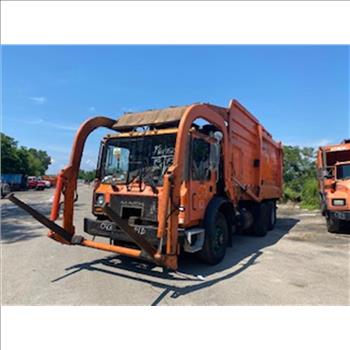 2004 Mack 600 (brookl, ny 11214) | Property Room