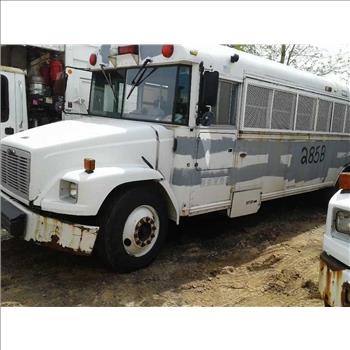 2005 Freightliner Fs65 Chassis (Brooklyn, NY 11214) | Property Room