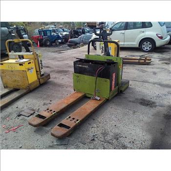 2006 Clark Hwd30 (Brooklyn, NY 11211) | Property Room