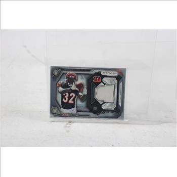 2014 Topps Strata Jeremy Hill Jersey Rookie Card #SR-JH | Property Room