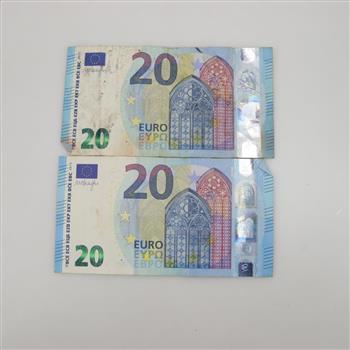 40 Euros | Property Room