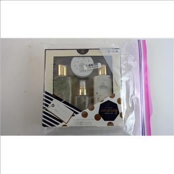 A Little Something Amazing Mini Body Care Gift Box | Property Room