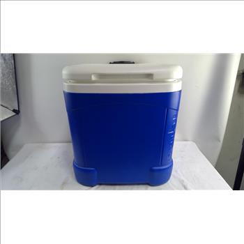 Blue Igloo Ice Cooler Chest | Property Room