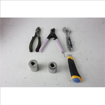 Box Cutter, Sockets And More | Property Room