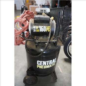 Central Pnuematic 29 Gallon Air Compressor | Property Room