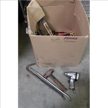 Crow Bars, Hammer, Sockets And More 15+pieces | Property Room
