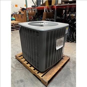 Daikin DX13SA0604AE Air Condenser Unit | Property Room
