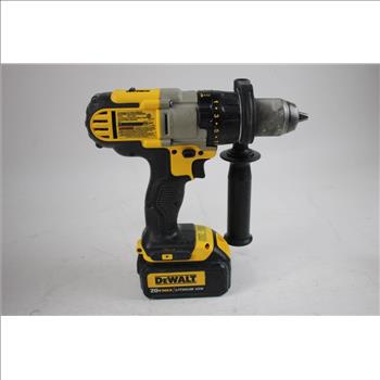 DeWalt 1/2" Cordless Drill/Driver/Hammerdrill, DCD985 | Property Room