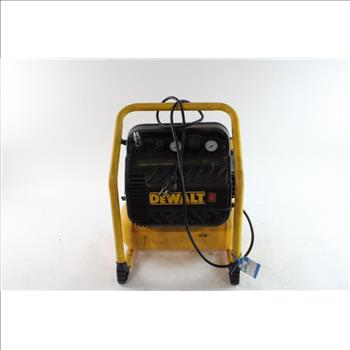 DeWalt 2.5 Gallon 200 PSI Compressor | Property Room