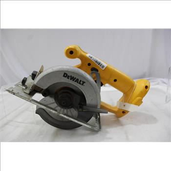 Dewalt 5 3/8" Trim Saw | Property Room