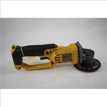 DeWalt Cordless 4 1/2"/5" Grinder, DCG412 | Property Room