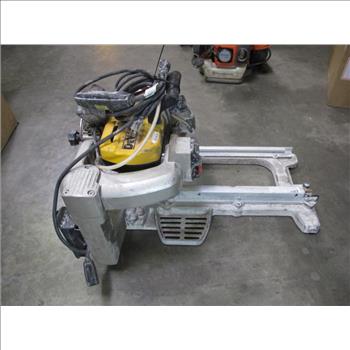 Dewalt D24000 Heavy Duty Wet Tile Saw | Property Room