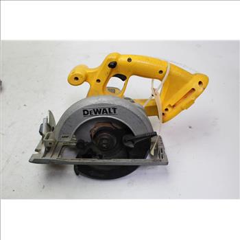 Dewalt DC390 Circular Saw | Property Room