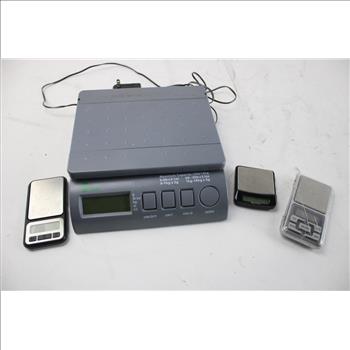 Digital Weight Scanners 4 Items Total | Property Room