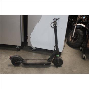 Electric Scooter With Wuxing Disc V Brakes | Property Room
