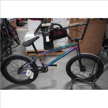 Elite BMX Bike | Property Room