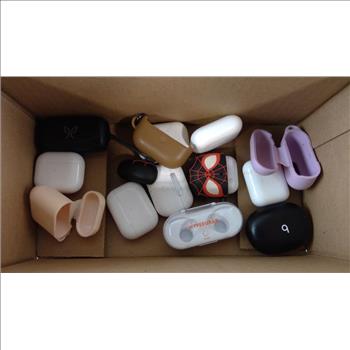 Empty Apple Airpod Cases And More, 3+ Pieces | Property Room