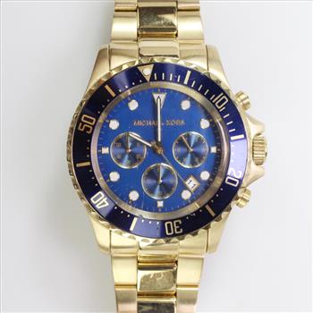Everest Chronograph Navy Dial Gold-tone Watch | Property Room