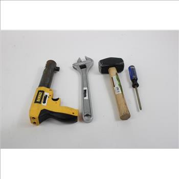 Fasting Tool, Putty Knives And More 8+ Pieces | Property Room