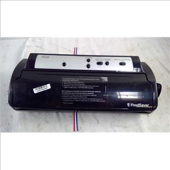 Food Saver V2220 Bag Sealer | Property Room