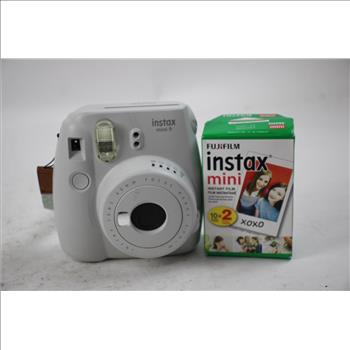 Fujifilm Instax Mini 9 Film Camera, Grey | Property Room