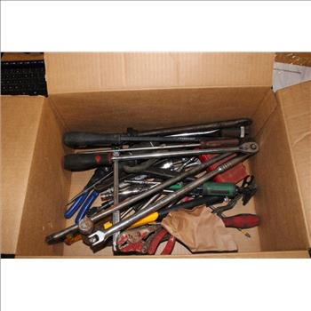 Hand Tool Lot, 10+ Pieces | Property Room