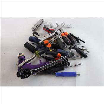 Hand Tool Lot, 10+ Pieces | Property Room
