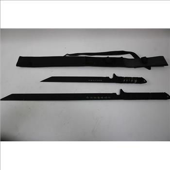 Hero Edge 2-Knife Set In A Black Fabruc Sheath | Property Room