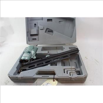 Hitachi Nr83A2 Strip Nailer | Property Room