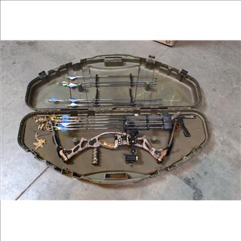 Hoyt Trykon XT 500 Compound Bow With Case | Property Room