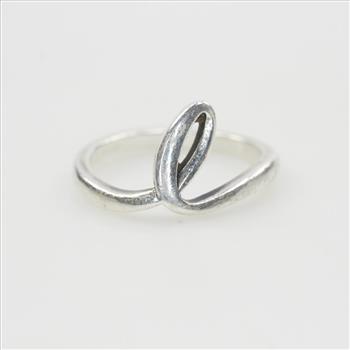 James Avery Sterling Silver Script Initial Ring | Property Room