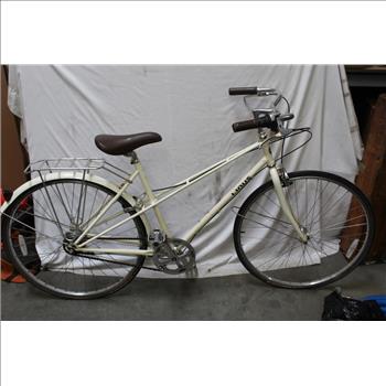 Linus Single Speed Beach Bike | Property Room