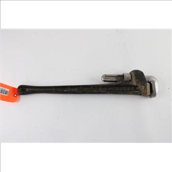 Masterhand 24" Pipe Wrench | Property Room