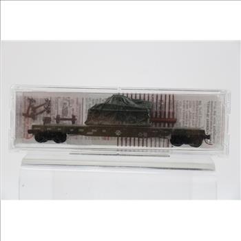 Micro-Trains Line 50' Flat Car Fishbelly Side With Tank Load U.S Army | Property Room