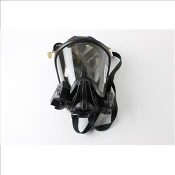 MSA Face Mask, Size Medium | Property Room