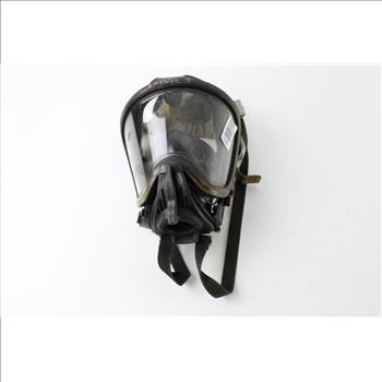 MSA Face Mask, Size Medium | Property Room