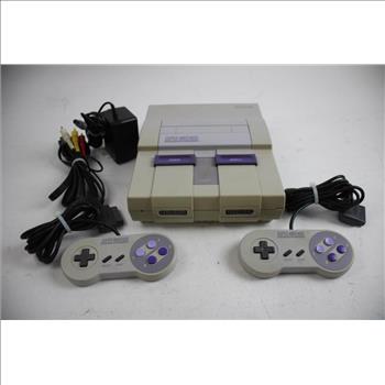 Nintendo Super Nintendo Entertainment System, SNS-001 | Property Room