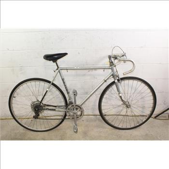 Paris Sport Road Bike | Property Room