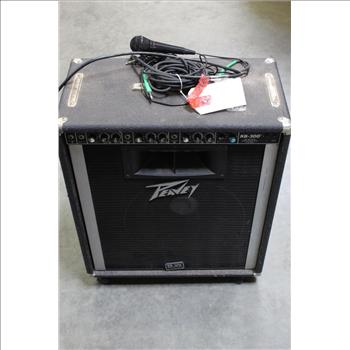 Peavey Keyboard Amplifier With Philips Microphone | Property Room
