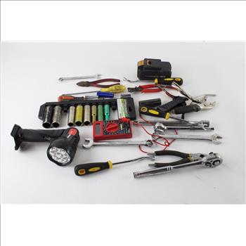 Pittsburgh Ratchet Fitting Set And More, 8+ Pieces | Property Room