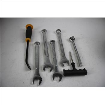 Pry Tool, Ratchet, And More | Property Room