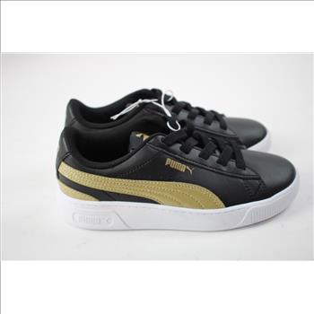 PUMA Junior Sneakers, Size 2C | Property Room