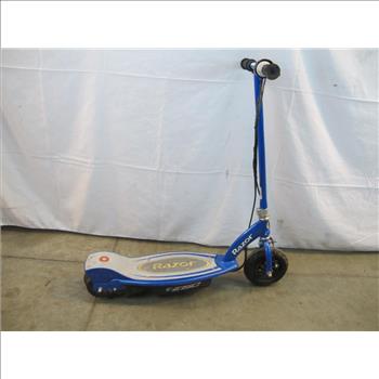Razor E150 Motor Scooter | Property Room