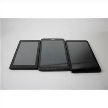 Samsung Smart Tablets, Amazon Kindle Tablet, 3 Pieces | Property Room