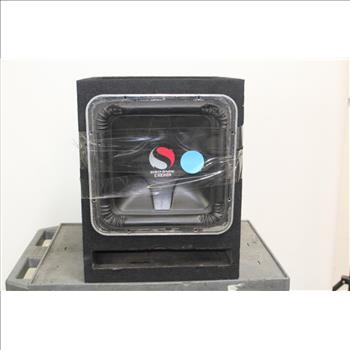 Solo-Baric Kicker Subwoofer Box With Speaker | Property Room