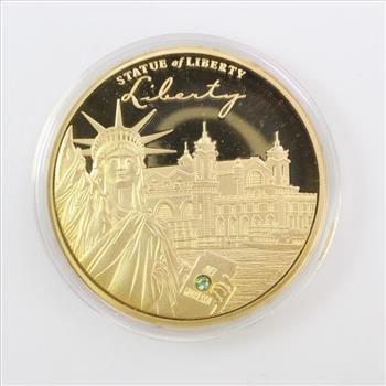 Statue Of Liberty Token With Green Crystal, Comes With CoA | Property Room