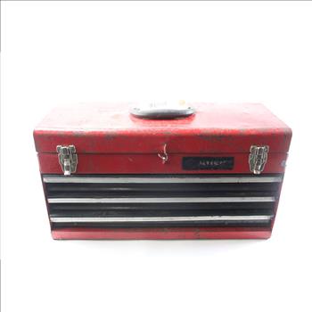 Toolbox With Misc Tools, 5+ Pieces | Property Room