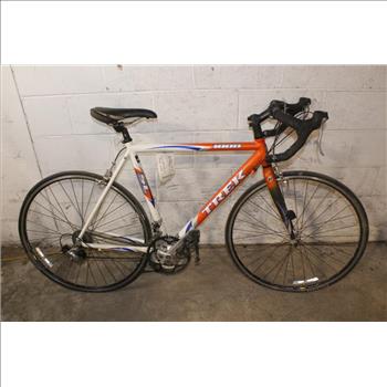 Trek 1000 Road Bike | Property Room